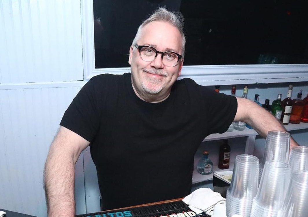 Bar Babe of the Month: Ken at The Ice Palace – Thotyssey